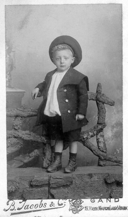 Biografie :: Leon-Janssens